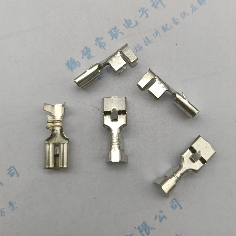 DJ623-A6.3D 6.3系列端子 汽车线束连接器配件冷压端子 车用插件 - 鹤壁常联电子科技有限公司