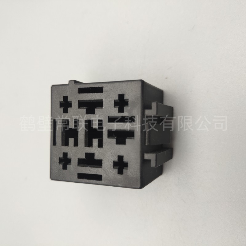 DJJ7051-6.3-21供应6.3系列母端继电器 汽车线束连接器 - 鹤壁常联电子科技有限公司