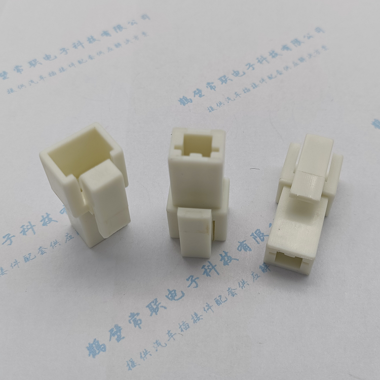 DJ7011-7.8-11 一线片形护套大电流线束插头 - 鹤壁常联电子科技有限公司