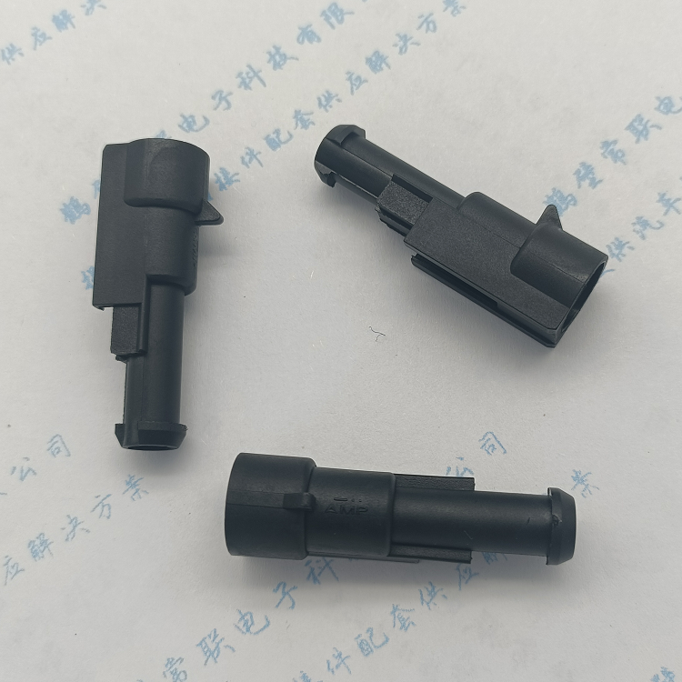 DJ7011-1.5-11 黑色1.5系列1孔公端护套 - 鹤壁常联电子科技有限公司